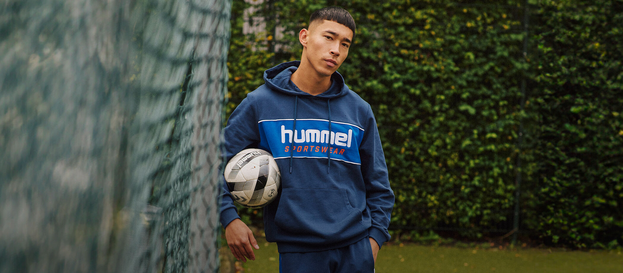 hummel® Offizieller Onlineshop | Shoppe Sportkleidung auf hummelsport.de
